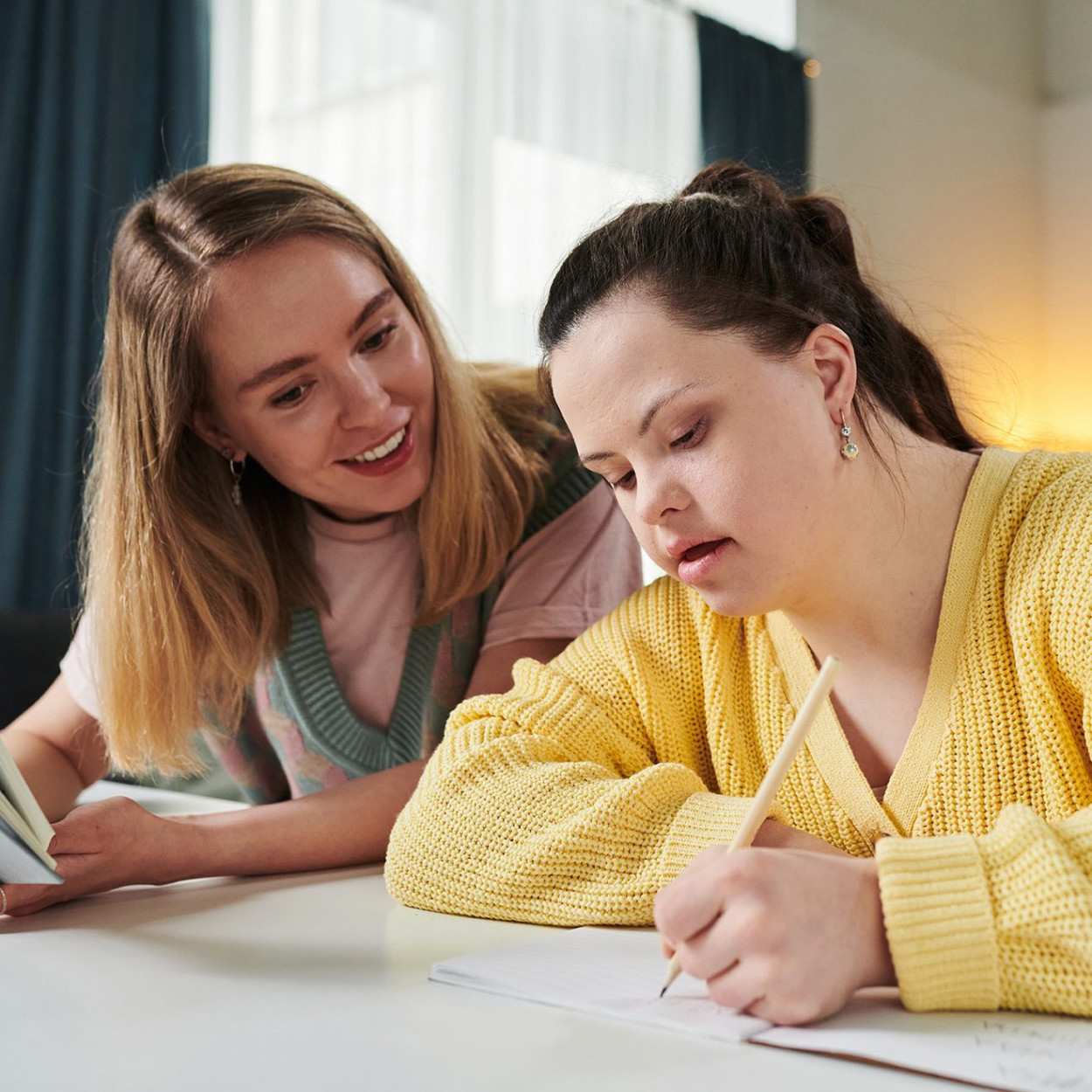 Company Overview - CBB